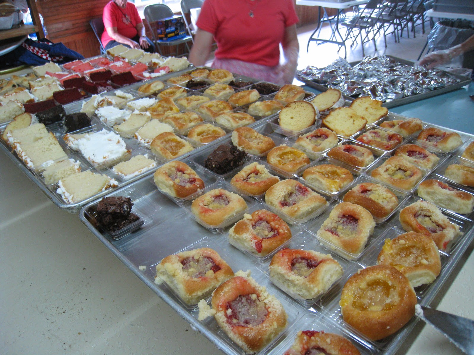 The Fried Chicken Blog: Praha, Texas - Fried Chicken Picnic - 2014