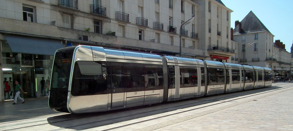 Days on the Claise: Assistance for Workers Transport