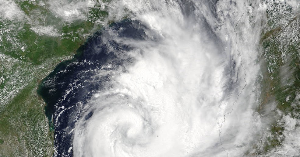 The Big Wobble : Tropical Cyclone Dineo in the Mozambique Channel has ...