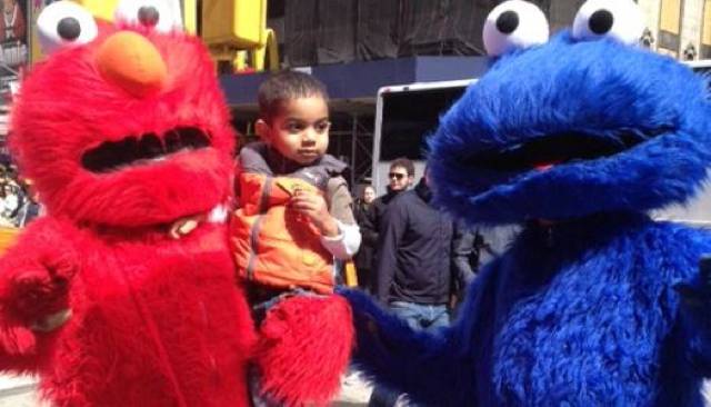 True Tales of Times Square : "Should The Creepy Times Square Costumed ...