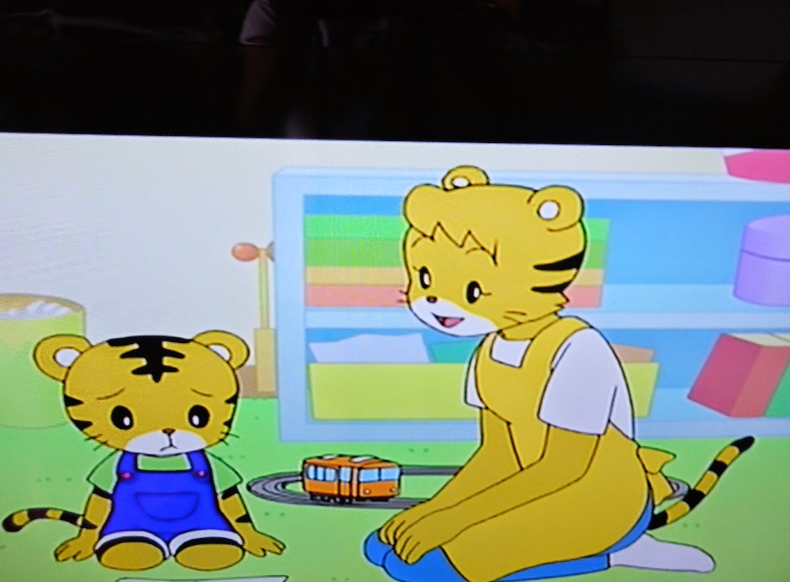 for jade, pipa and kate: shimajiro 縞野 しまじろう