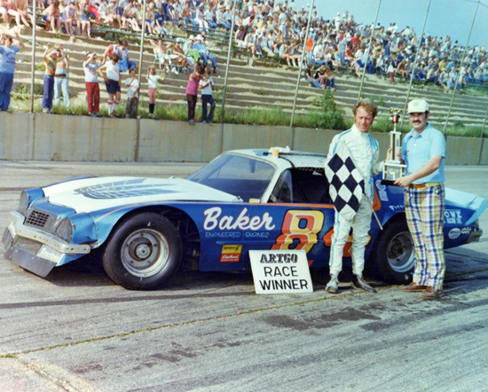 Midwest Racing Archives: 1977 - Senneker Captures Crown in Capital ...