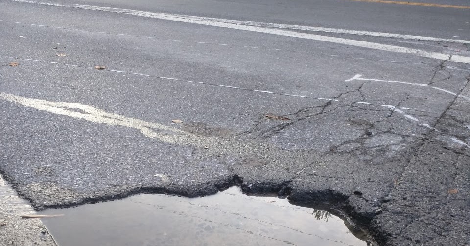Robert Dyer @ Bethesda Row: Massive pothole, utility work present ...