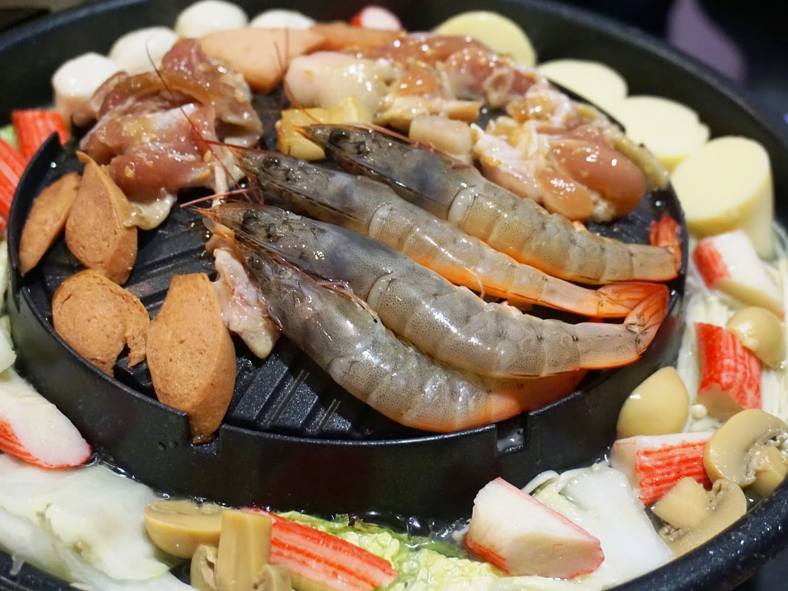 PinkyPiggu: Happy Mookata @ Sunset Lane ~ Eat All You Can Ala Carte ...