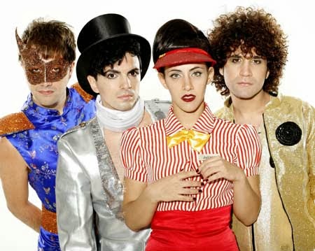 Lo 'Extraño' de Miranda llega en abril - VIRAL