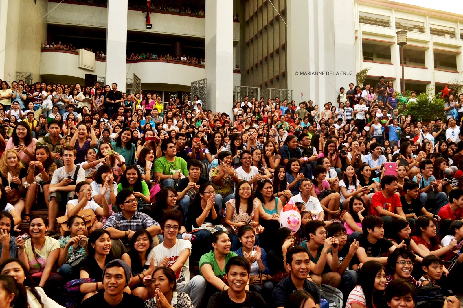 TRAVEL UNDER THE SUN: Philippines' best on Christmas Season in Seven Points