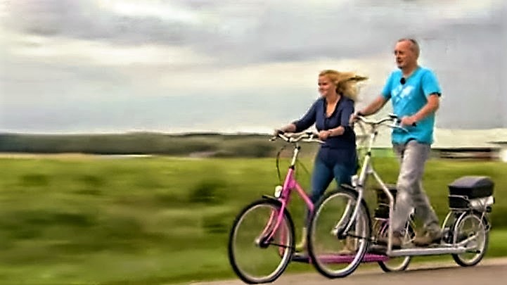 Fieggentrio: Fietsen: De loopfiets! Geweldig. (video)