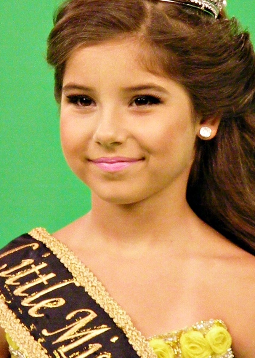 Juliê Rodrigues: Juliê Rodrigues Little Miss Universe ( Mini Miss ...