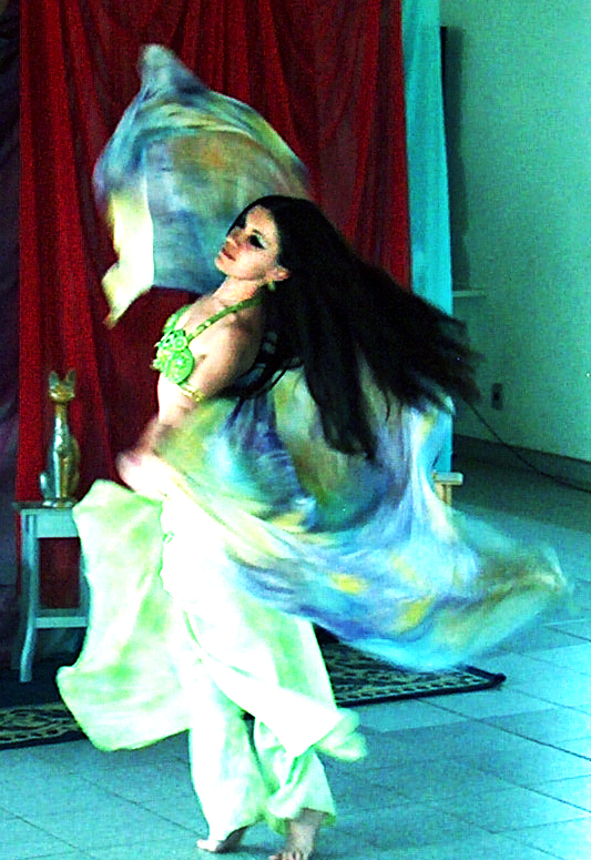 Dança do Ventre Vinhedo - Fallahi Belly Dance: Dança do Ventre em ...