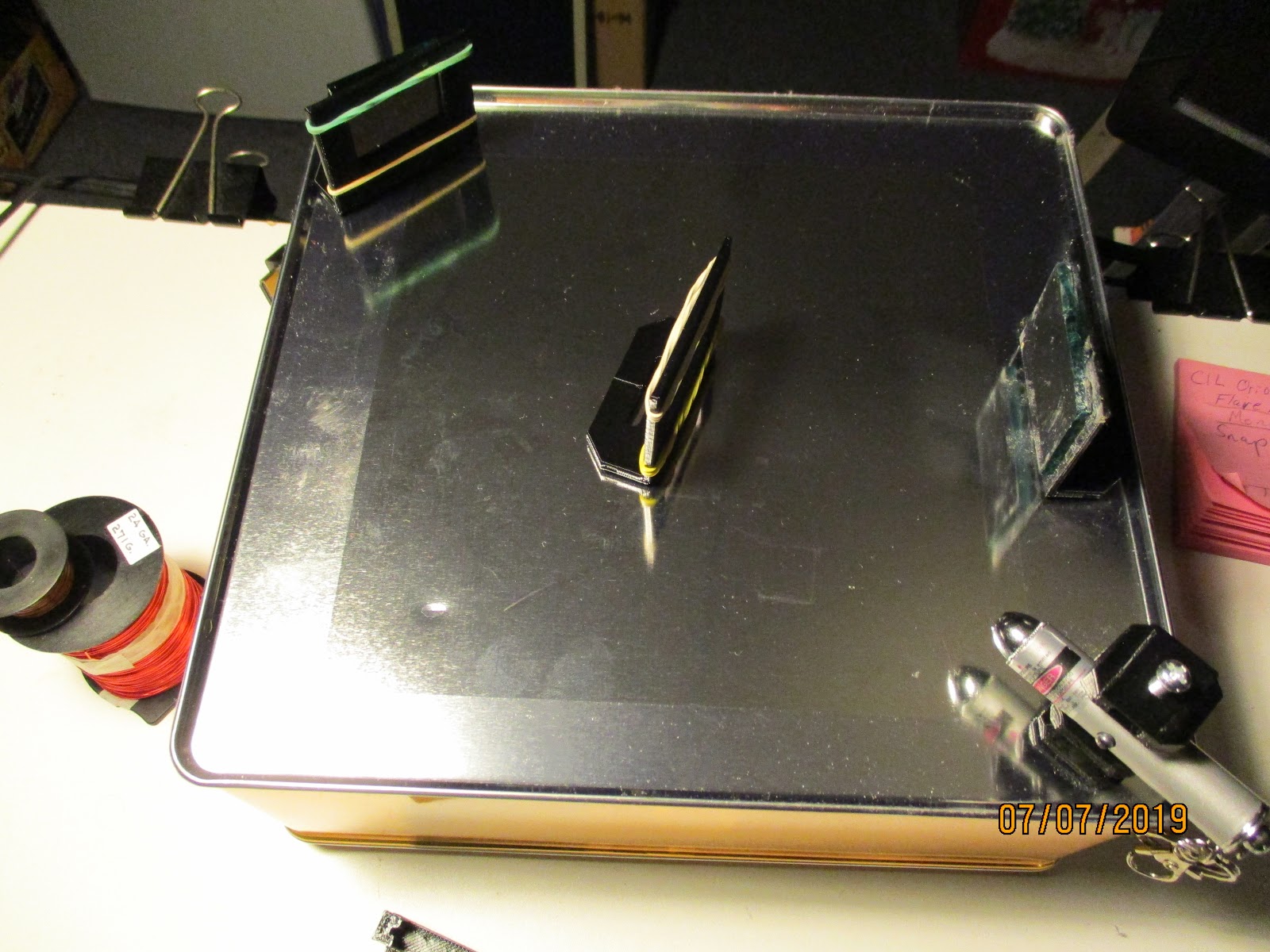 Citizen of Science: A Simple Optical Bench