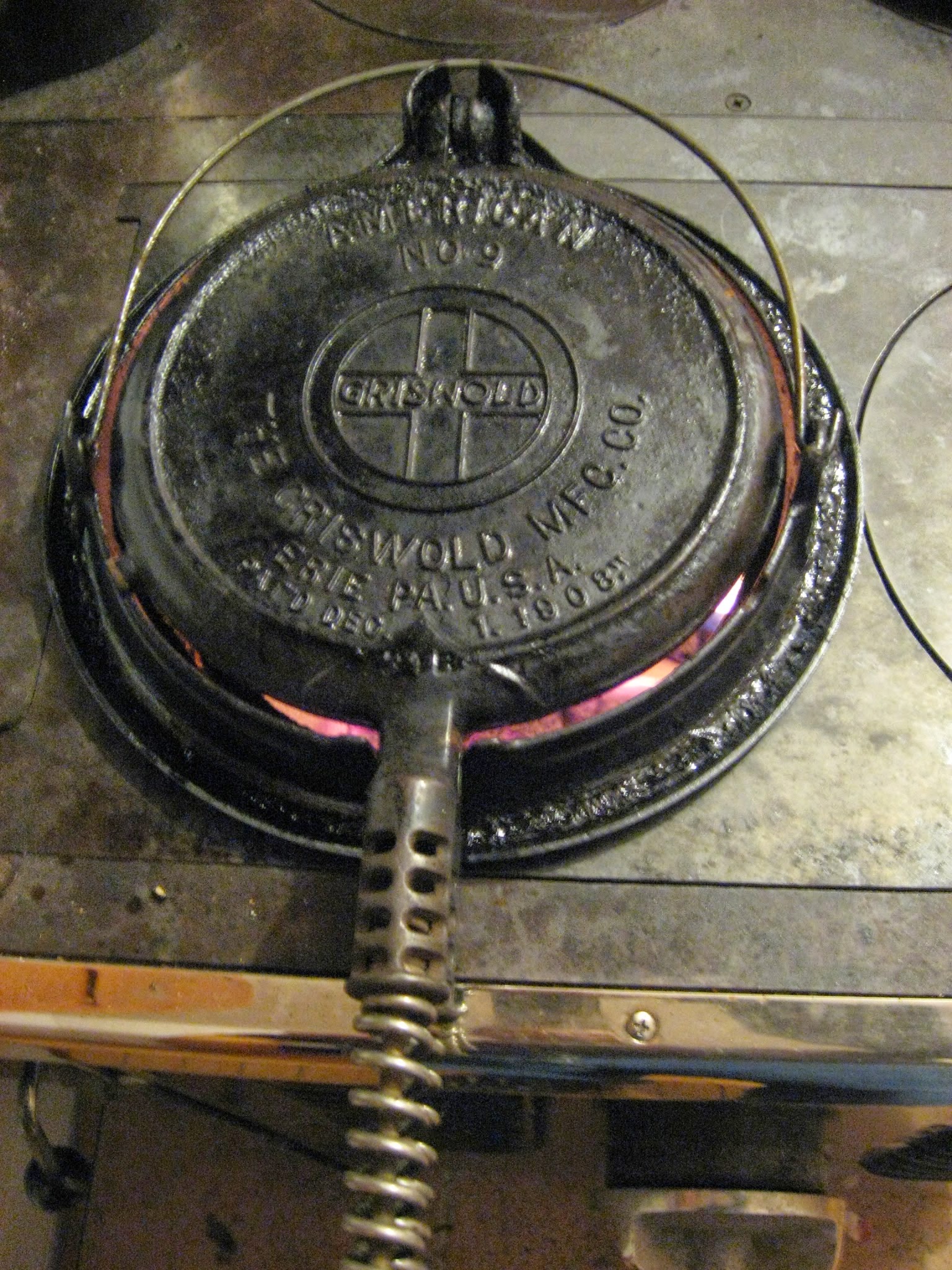 Wood Cookstove Cooking: Economizing with Your Wood Cookstove