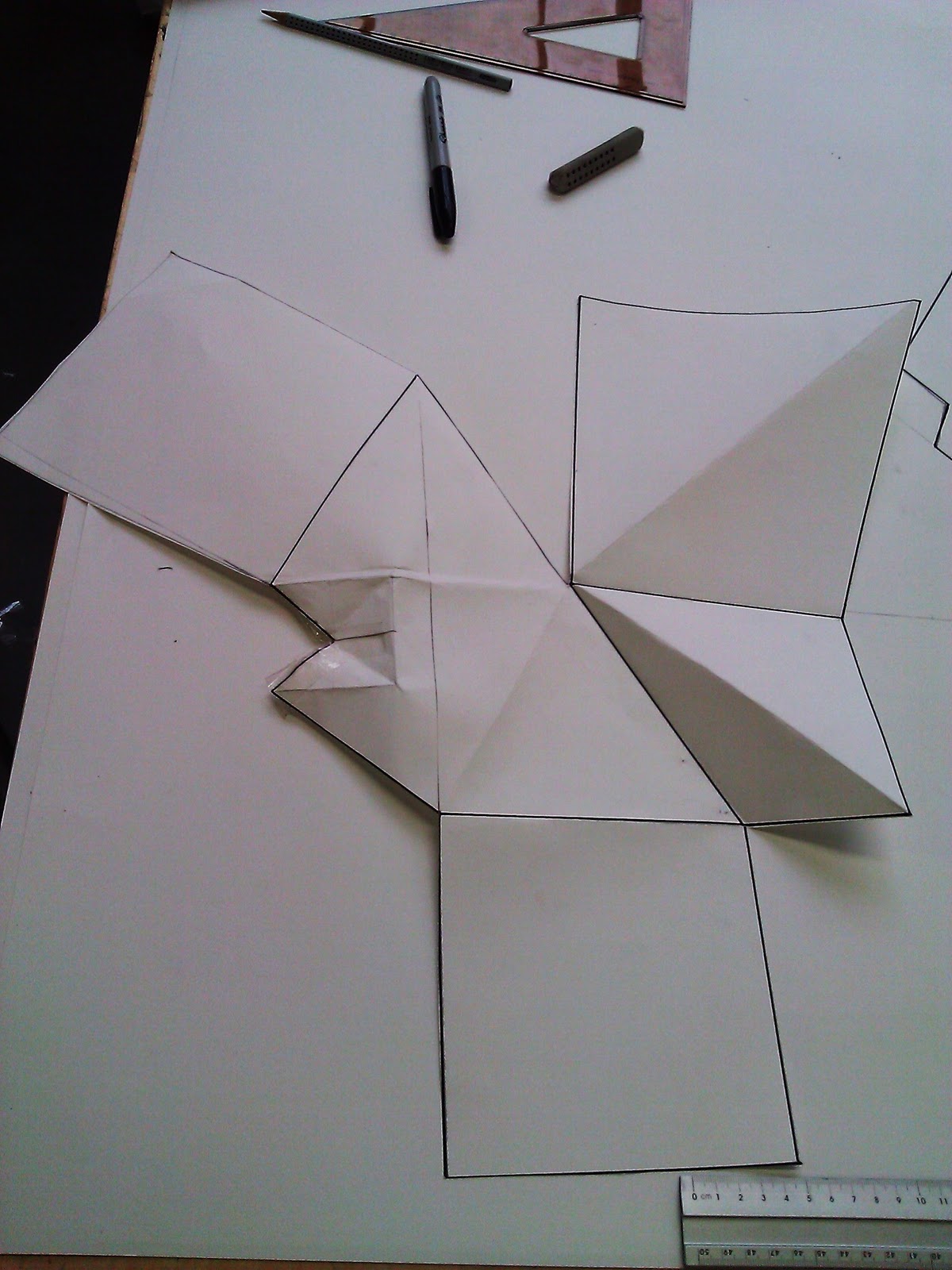 Explore Creativity.: Paper Folding Workshop (Large Scale) (04/10/11)