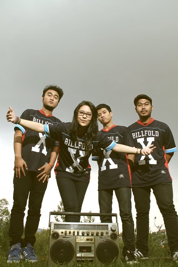 Everlasting Hopes Never Ending Pain: Billfold