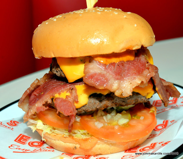 JOM.MAKAN.LIFE.: RETRO AMERICAN FAVES ROCK AT ED'S DINER