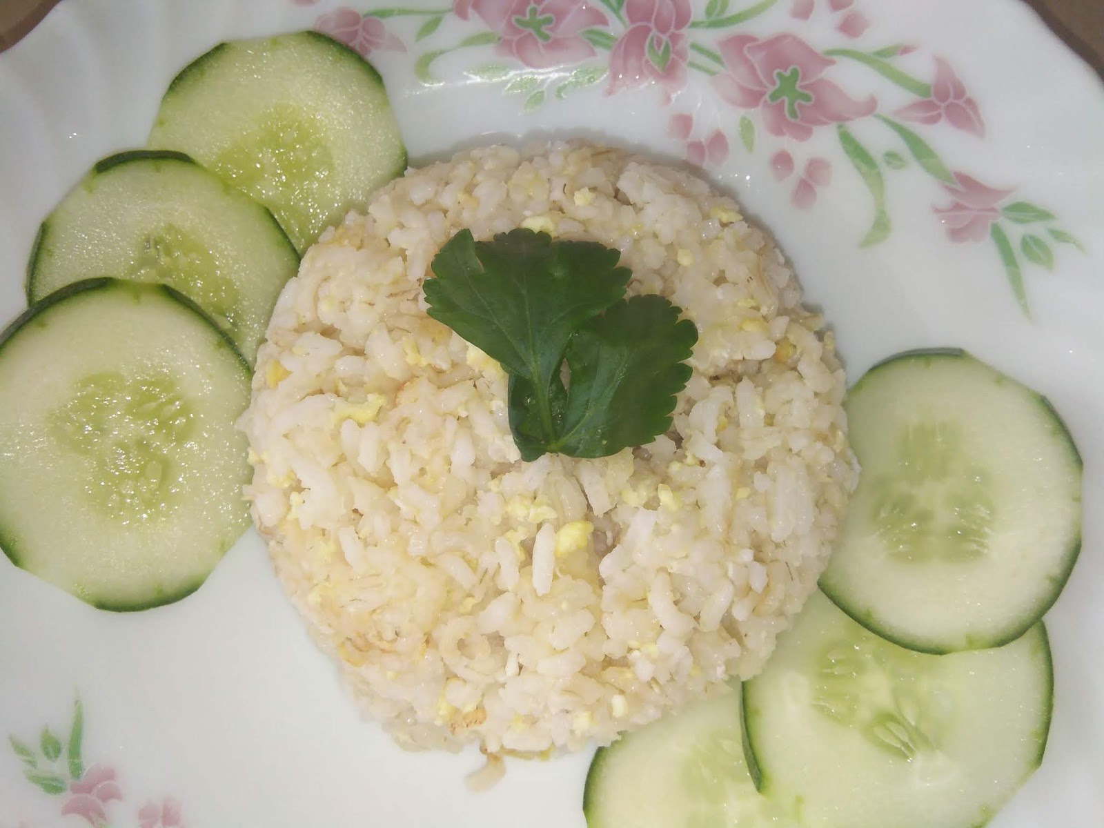 Cooking Pleasure: GINGER AND EGG FRIED RICE
