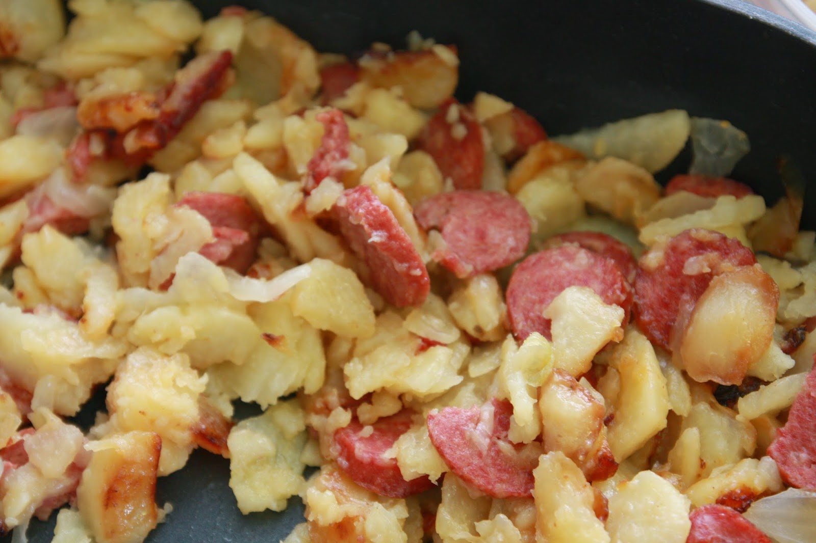 Maulsby's Musings from Calhoun Co., Iowa: Dedham’s Famous Bologna Turns ...