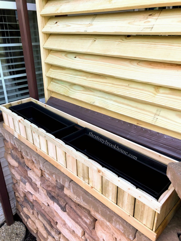 DIY Wood Window Boxes For $5!! | The Stonybrook House