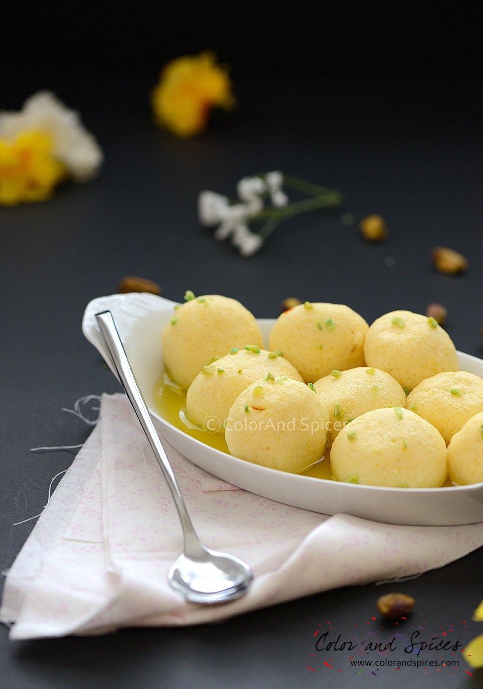 Color and Spices: first anniversary...and some rajbhog