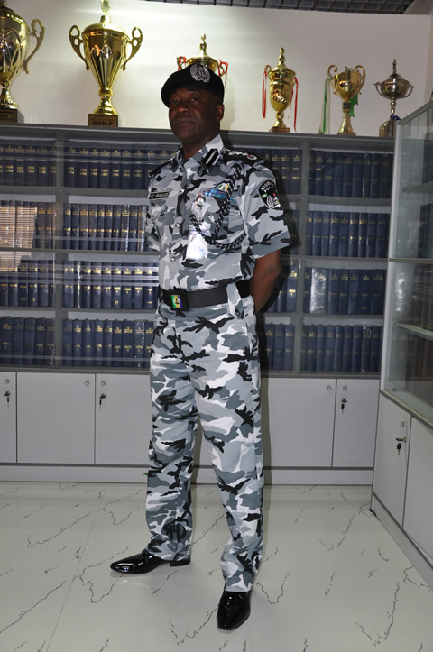 Naija Mega infor. com blog: Nigerian Police new LOOK: Nigeria Police To ...