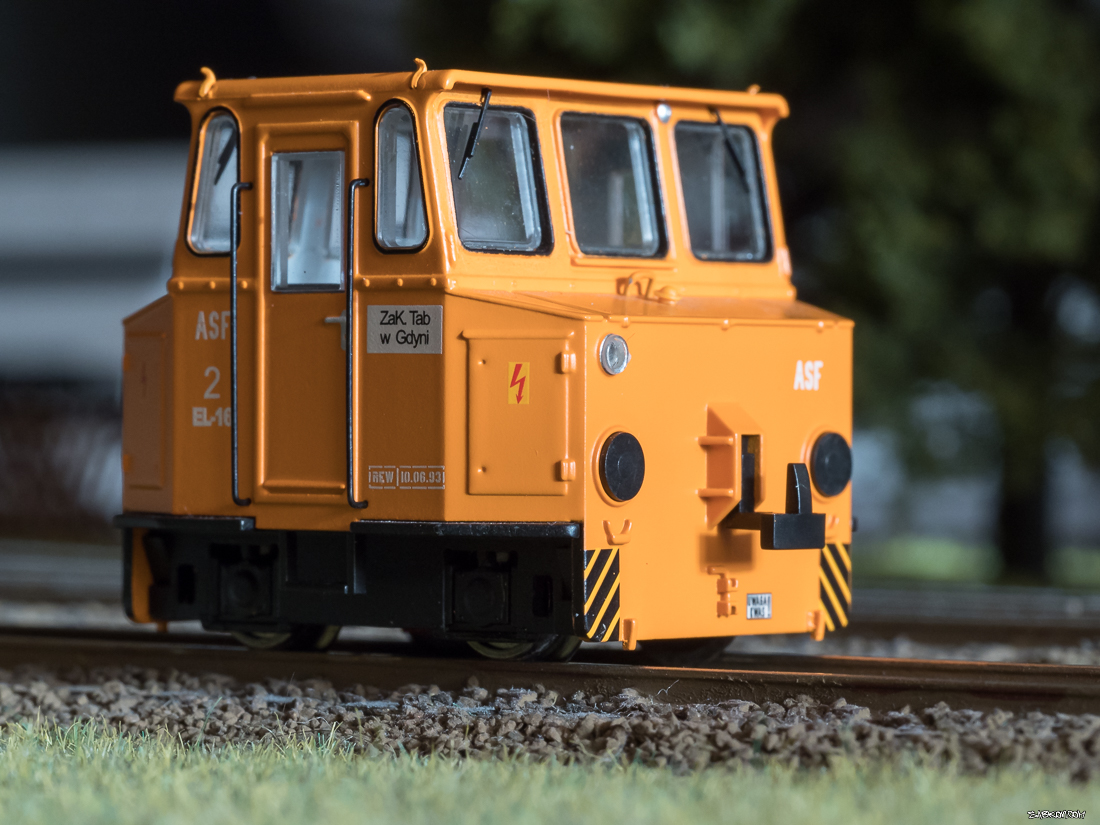 SABKON.COM BLOG FOTOGRAFICZNY: Wózek akumulatorowy ASF (Skala H0)