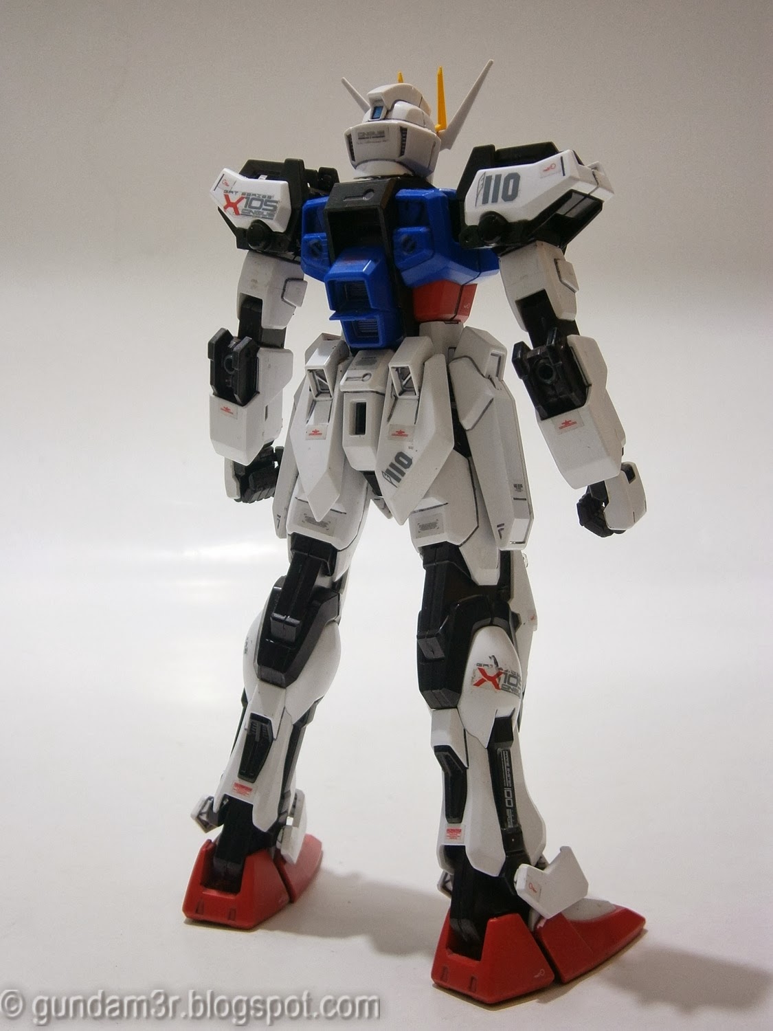 Launcher/Sword Strike Gundam MG Review Part 1