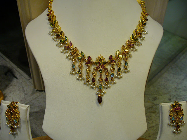 GOLD NAKLESH'S | SUDHAKAR GOLD WORKS