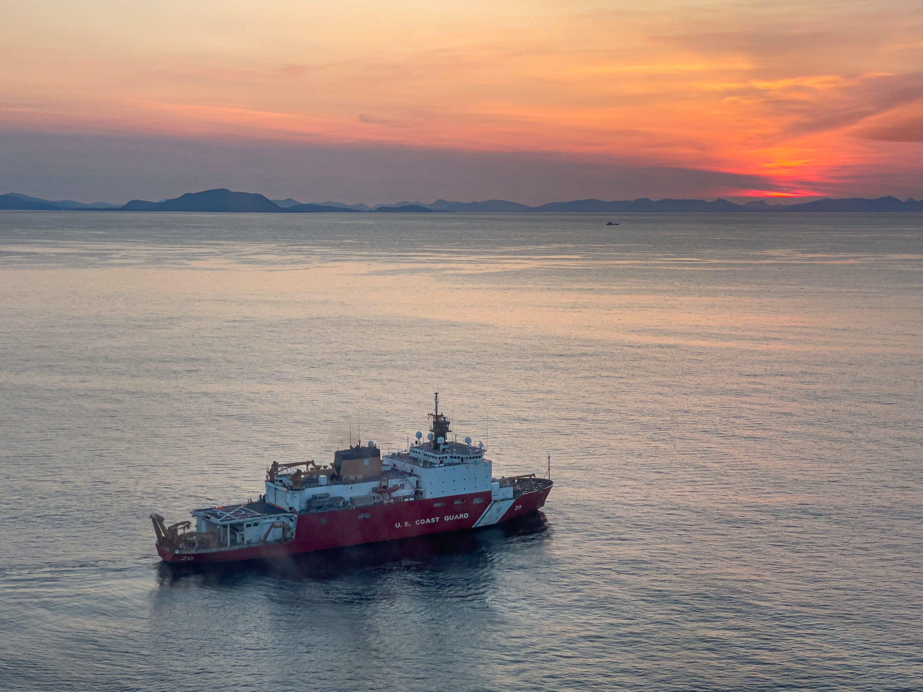 Shoreline Area News: Adventures of an icebreaker: The Healy sets sail ...