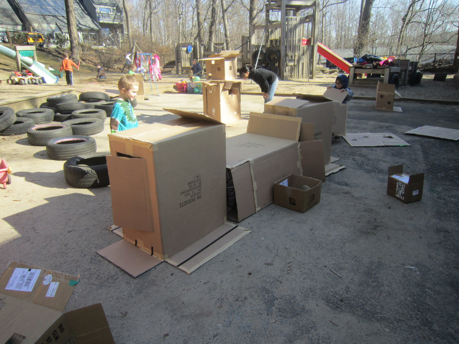 Playfully Learning: Box Play Outside