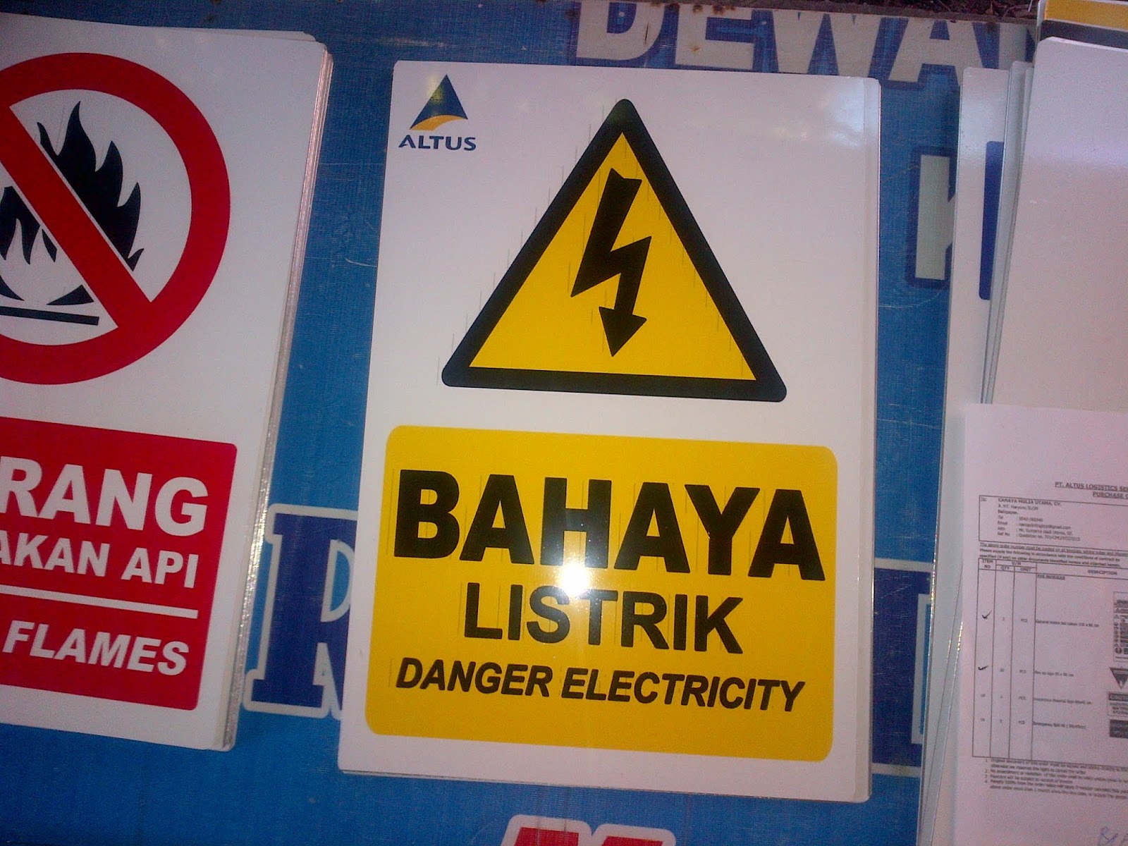 Safety Sign Balikpapan, Rambu Keselamatan Kerja ~ Percetakan Balikpapan ...