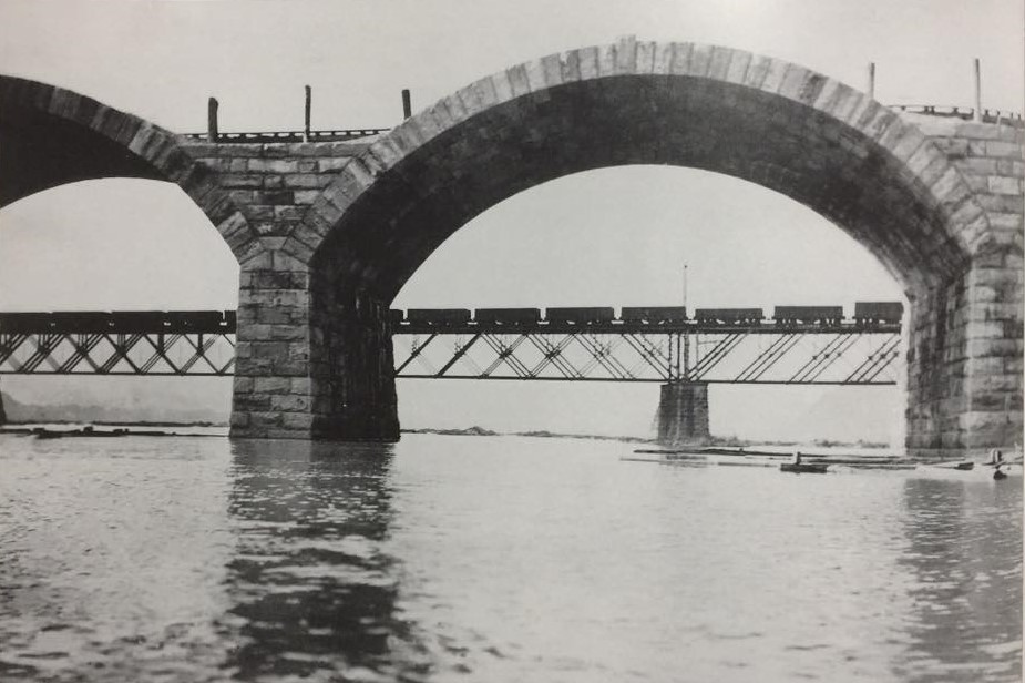 Industrial History: PRR Bridges over Susquehanna River at Rockville, PA