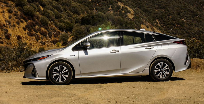 New 2017 Prius hybrid, The second generation | news auto