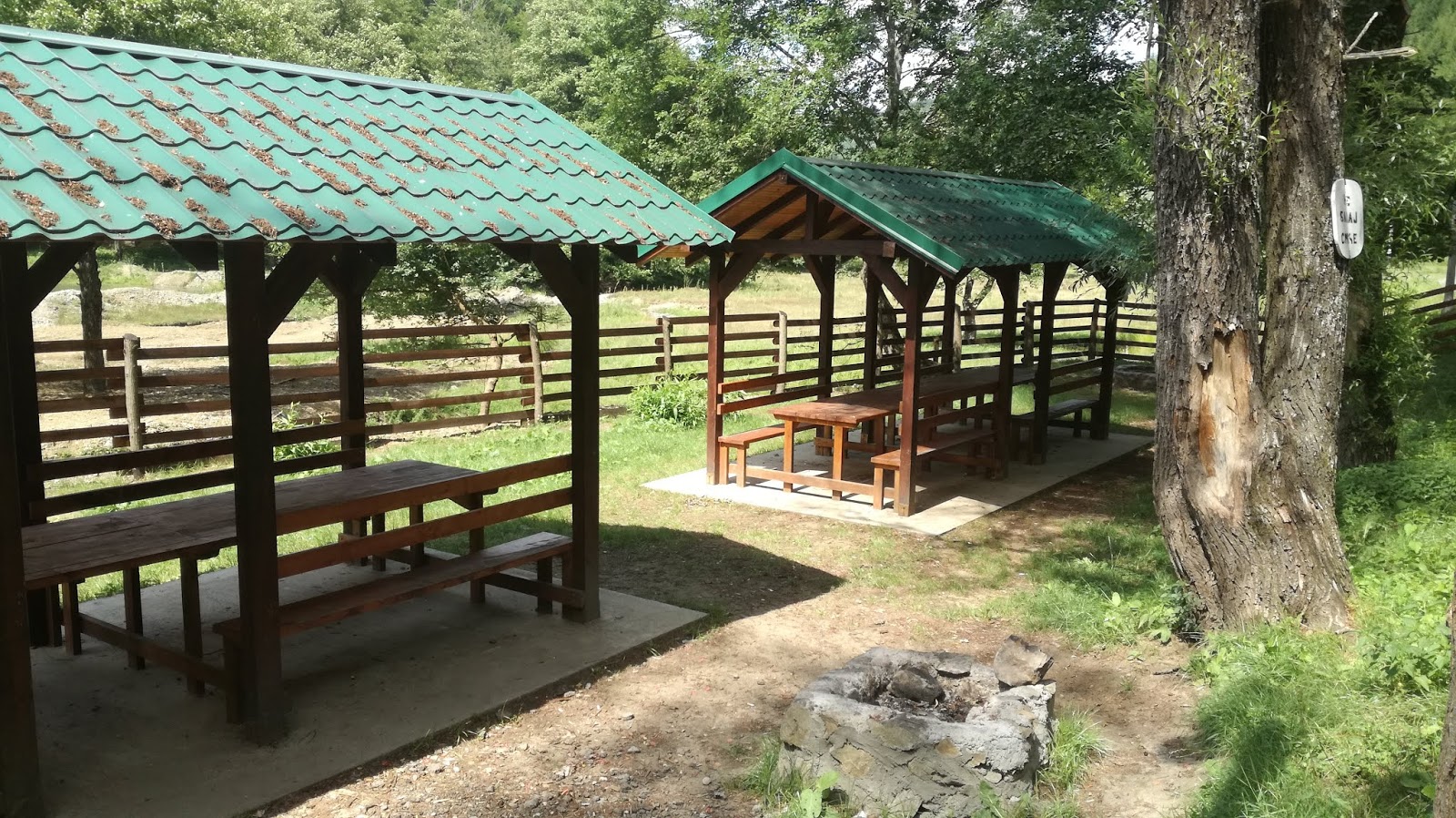 Debeli Lug, izletište Todorova reka