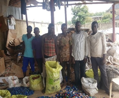 INSIDE THE WORLD OF NIGERIA’S INFORMAL WASTE WORKERS