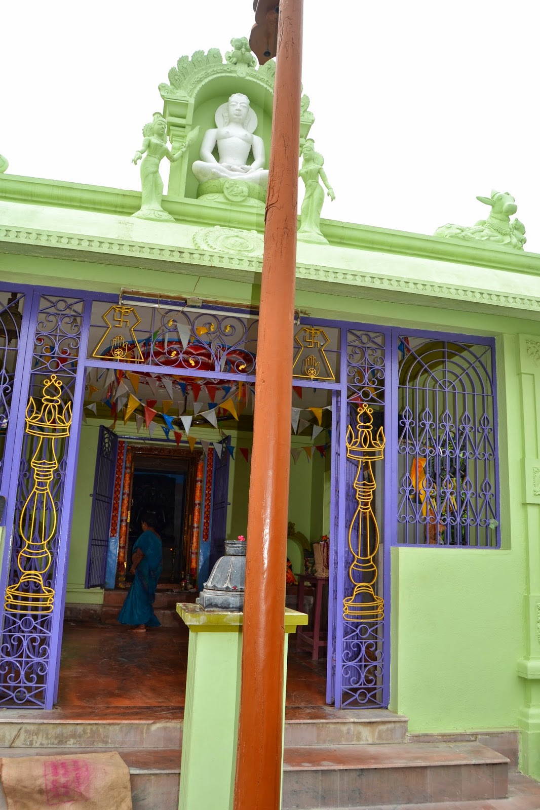 Tamilnadu Tourism: Adhinathar Jain Temple, Arani Palayam, Thiruvannamalai