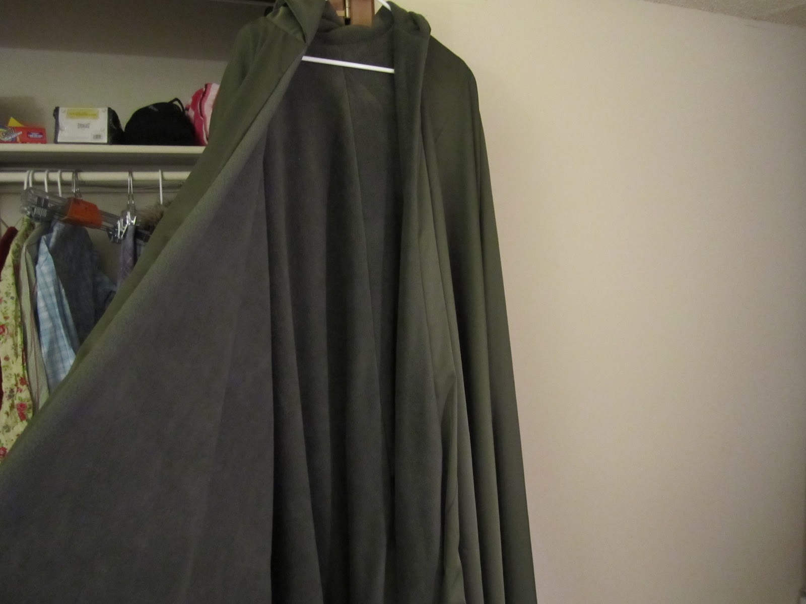 Happily Grim: Cloaks Part 2: Finished! (sort of)