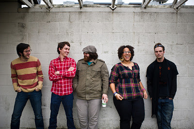 EXQUISITECES: ALABAMA SHAKES: LA SENSACIÓN DEL MOMENTO.