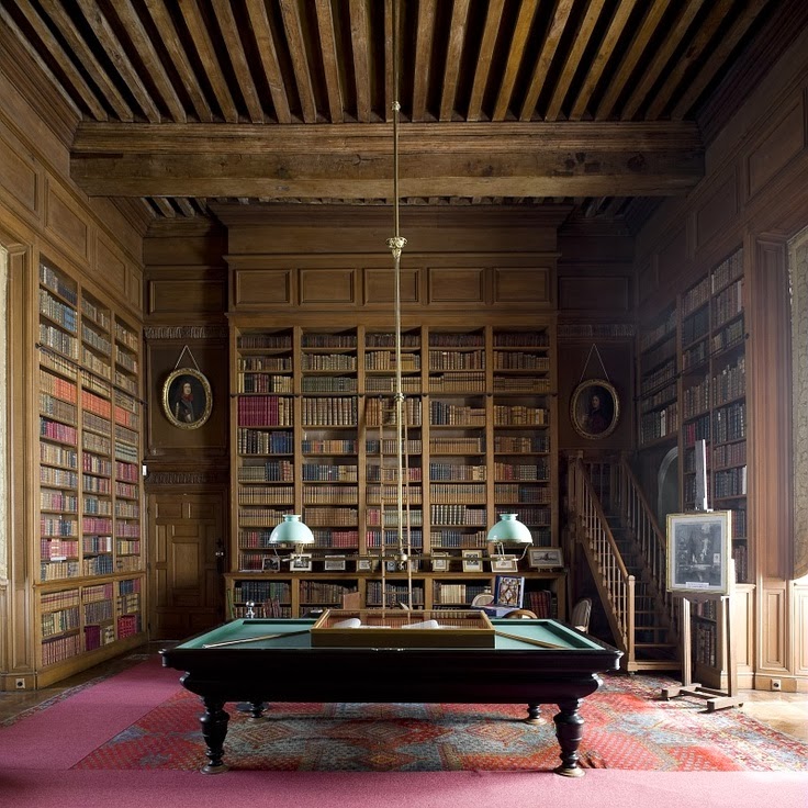 Dioramas and Clever Things: The inspiration for Henry Higgins' library
