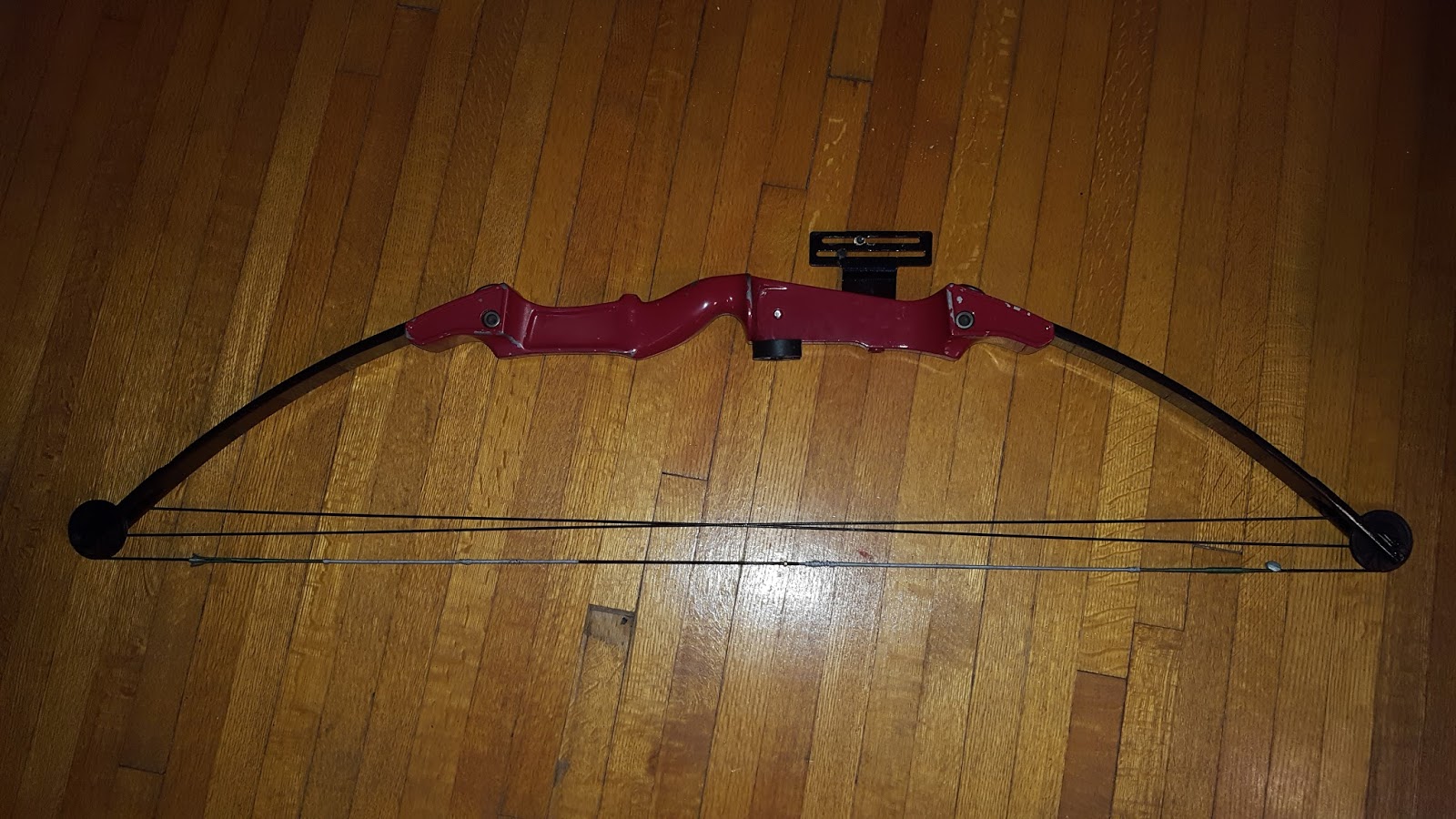 Project Gridless: Old Compound Bow Repair in Toronto