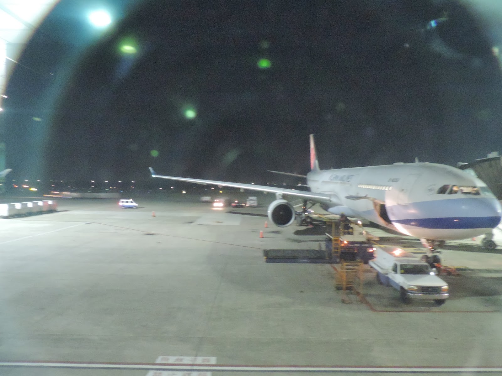 許自己一個飛行的夢: [中華航空] 31 JAN 2014 CI 2106 台北TPE-東京成田NRT 26F