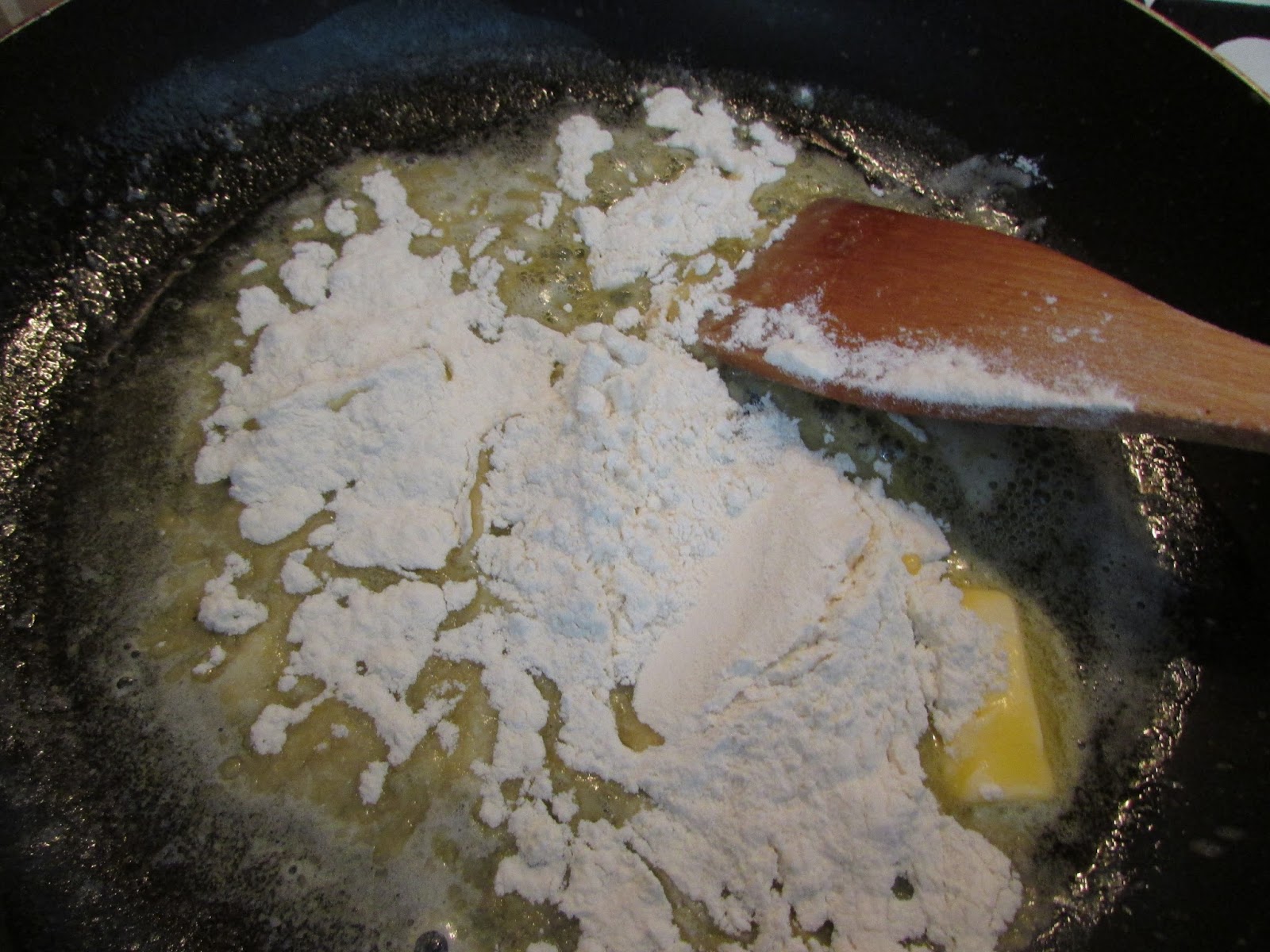 Sos beszamelowy, czyli beszamel