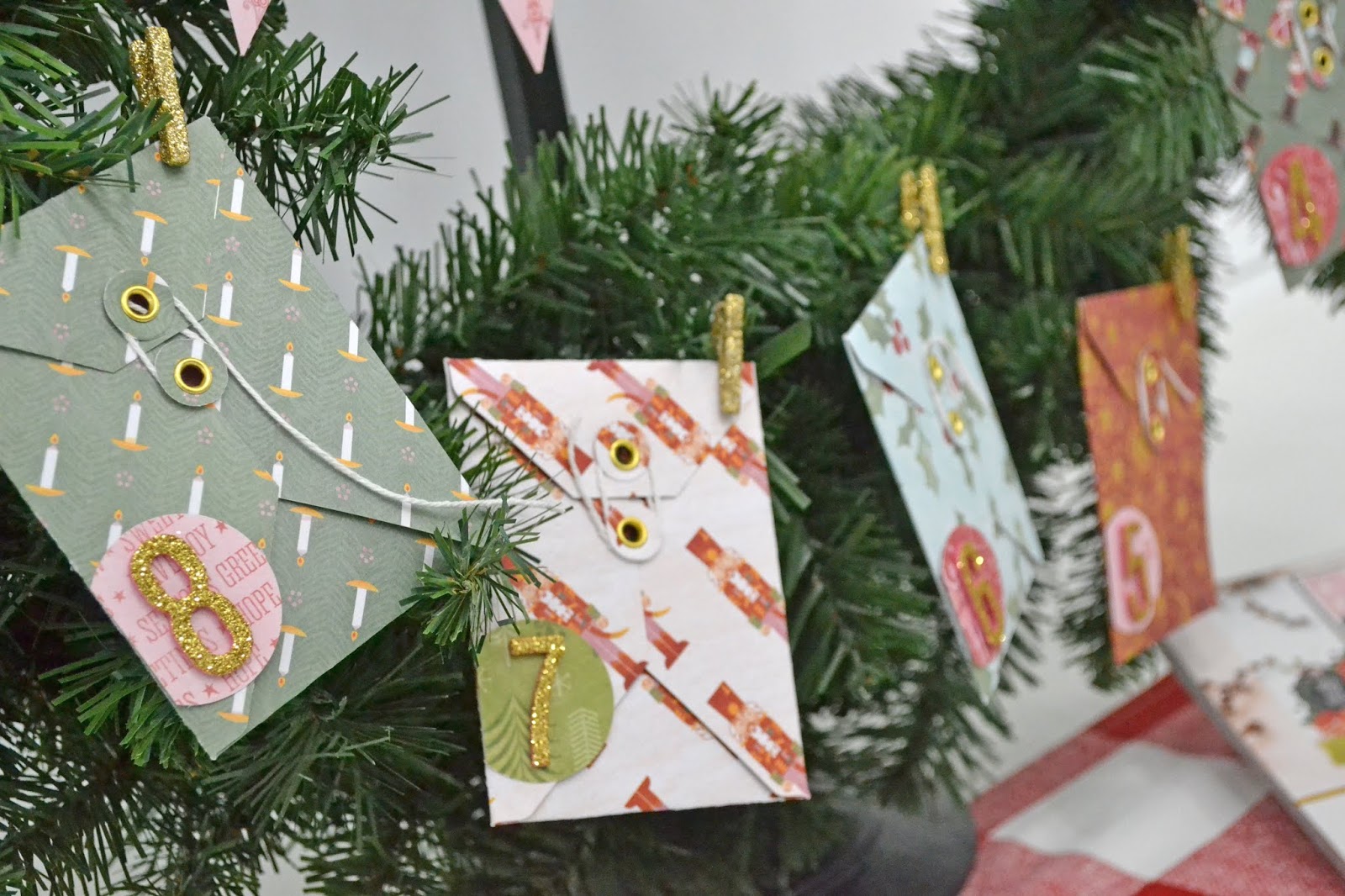 Aly Dosdall how To Make A Christmas Countdown Wreath With The Works aly-dosdall-how-to-make-a-christmas-countdown-wreath-with-the-works
