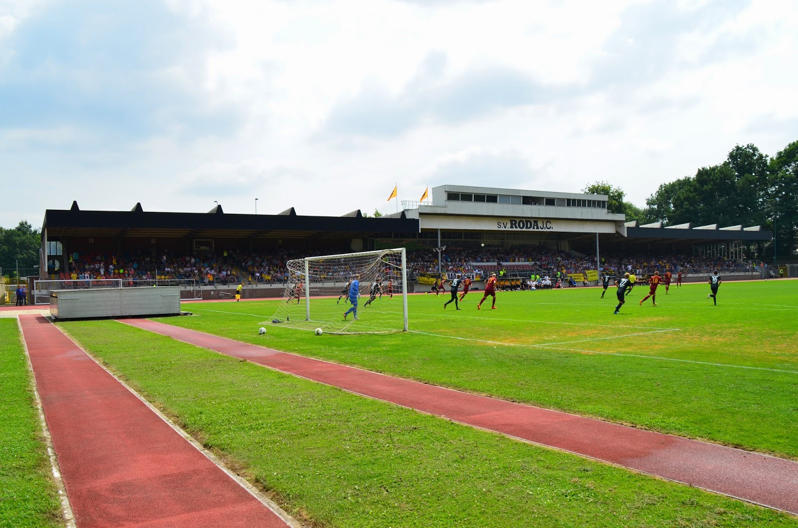 Extreme Football Tourism: NETHERLANDS: Juliana (1952-1954) / Rapid JC ...