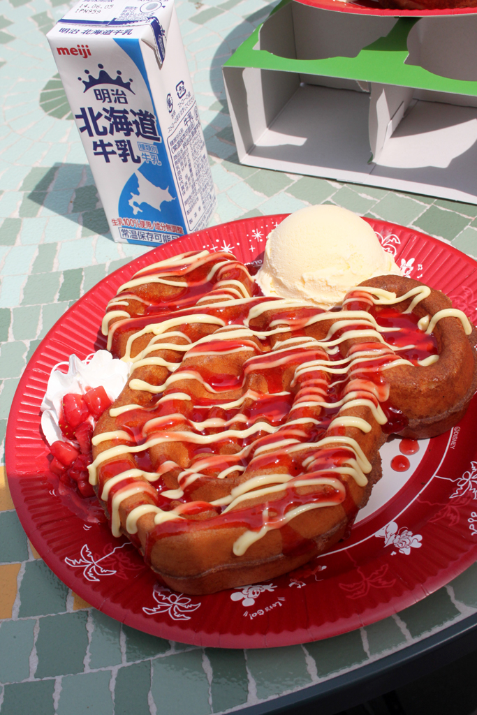 Lolita Wonderland: Tokyo ’14, Day 10 – Tokyo Disneyland