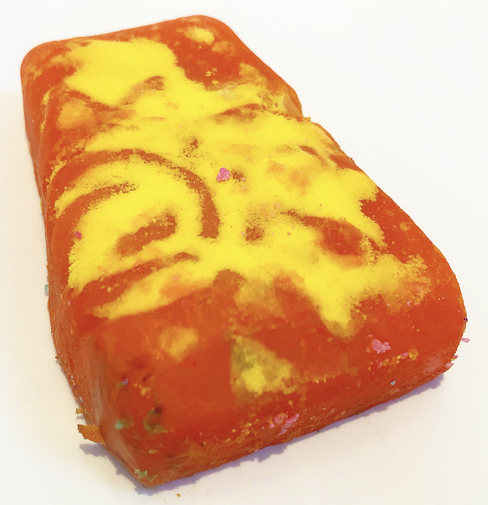 All Things Lush UK: Good Day Sunshine Soap