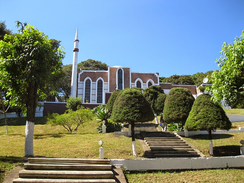 AHMADIYYA MOSQUE: Baitul Awwal Mosque - Guatemala