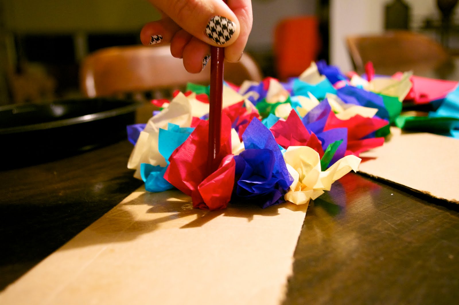 turquoise violets: DIY: tissue paper "2"