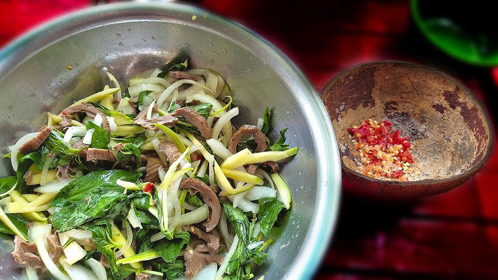 Đam mê du lịch: Tê lưỡi với lòng cá bò gù, ẩm thực nổi danh của Phú Yên