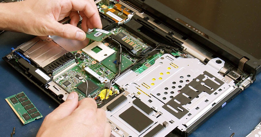 Dealing With A Broken Computer/ What To Do If Your Computer Needs Repairs