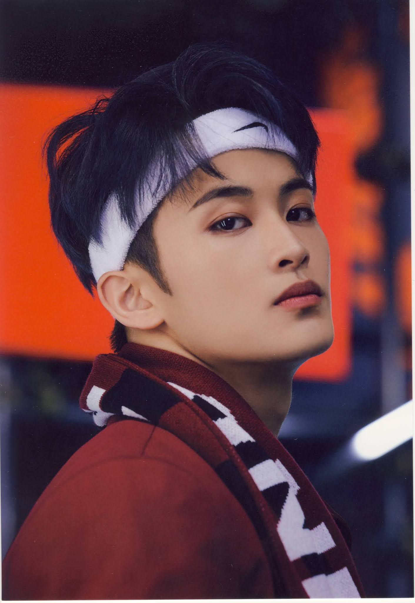 kpop scans: Mark ( SuperM ) - Super One first full album postcard
