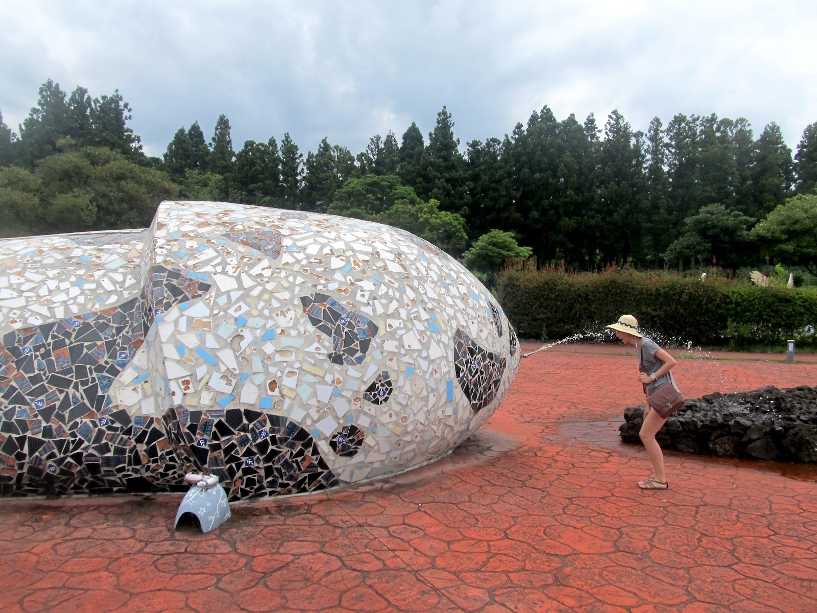 Korea Tourtilla: Pictures of Love Land